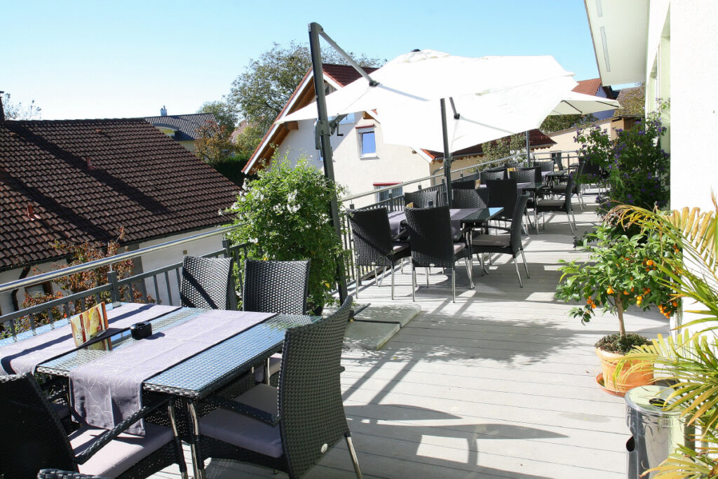 Terrasse – Landgasthof Bieg Neuler – Herzlich Willkommen